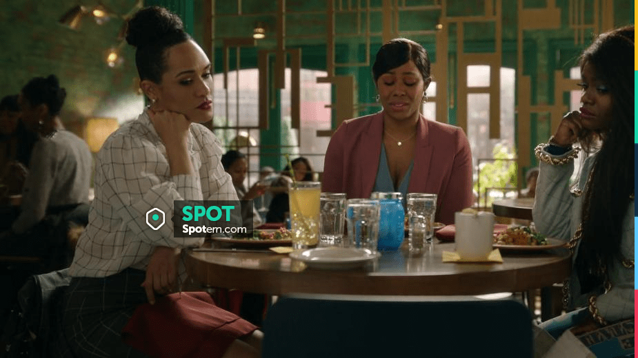 Alice + Olivia Mallie Blouse worn by Quinn Joseph (Grace Gealey) as ...