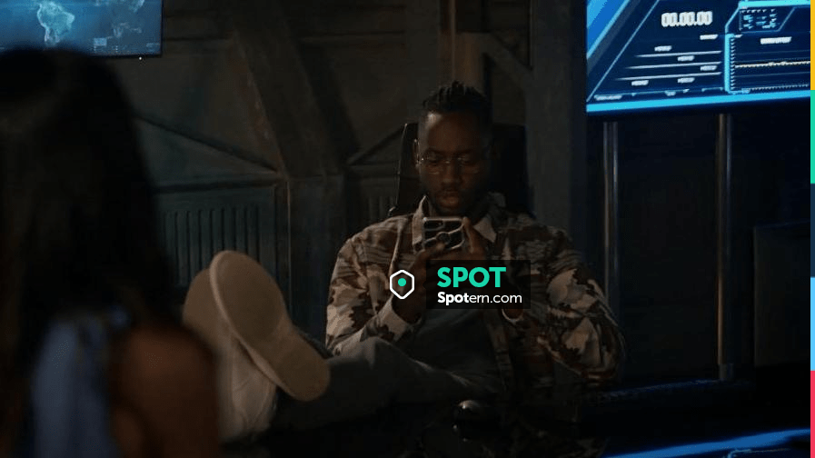 Volcom Liberate Flannel Shirt worn by Chester P. Runk (Brandon McKnight ...