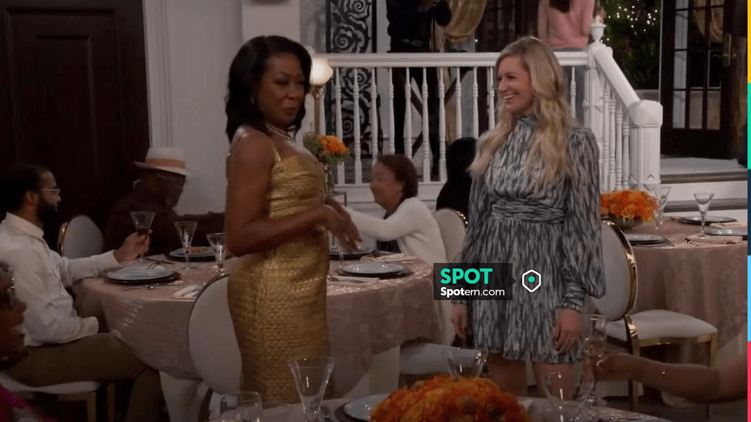 Aqua Printed Mock Neck Mini Dress worn by Gemma Johnson (Beth Behrs) as ...