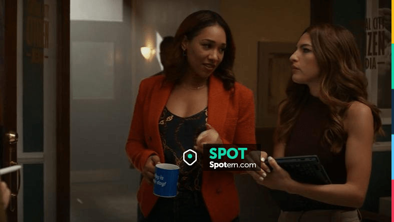 L’Agence Lexi Camisole dans Midnight & Gold Lasso Chain portée par Iris West-Allen (Candice ...