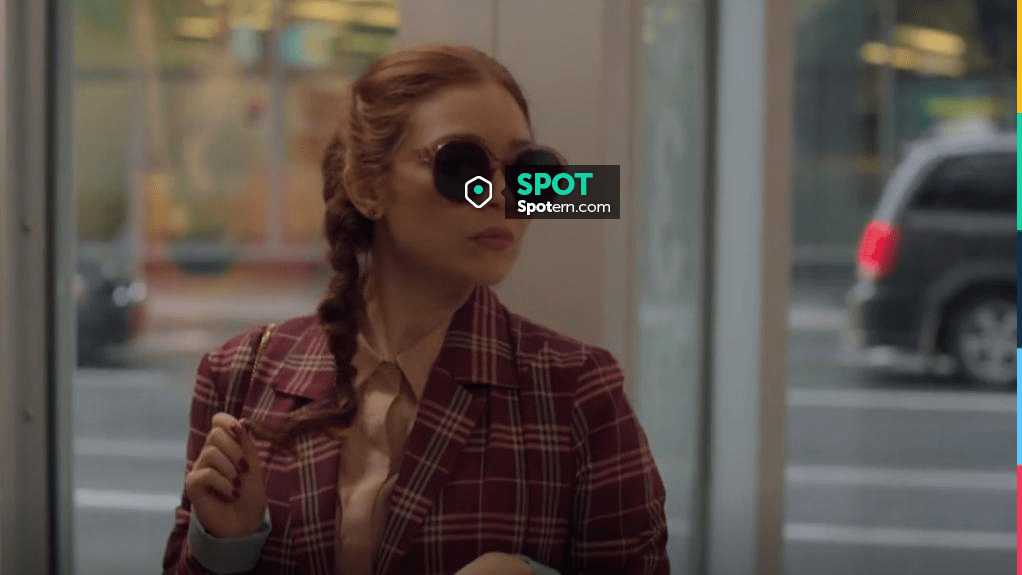 Elite Over­sized Cir­cle Sun­glass­es worn by Sarah Winchester (Sofia Banzhaf) as seen in Wong ...