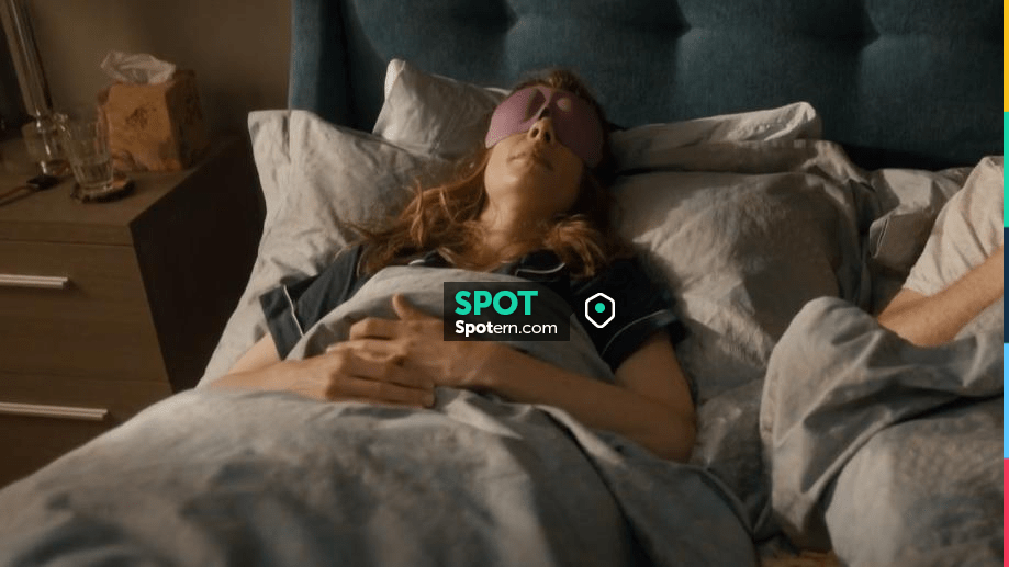 Eberjey Gise­le Re­laxed Short PJ Set worn by Det. Samantha Wazowski ...