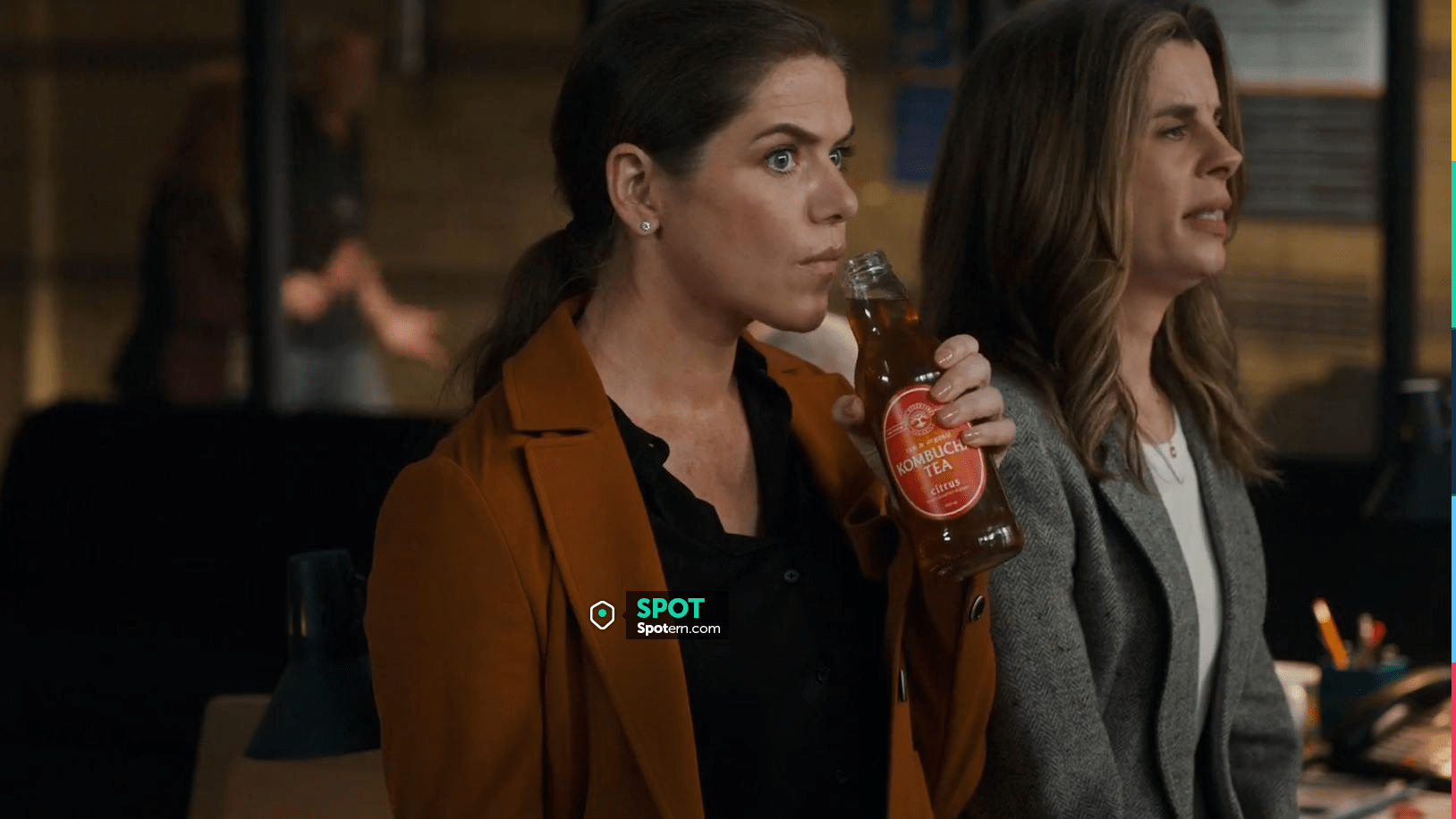 Tahari ASL Kiss Front Office Blazer Brown worn by Karina Duff (Amanda ...