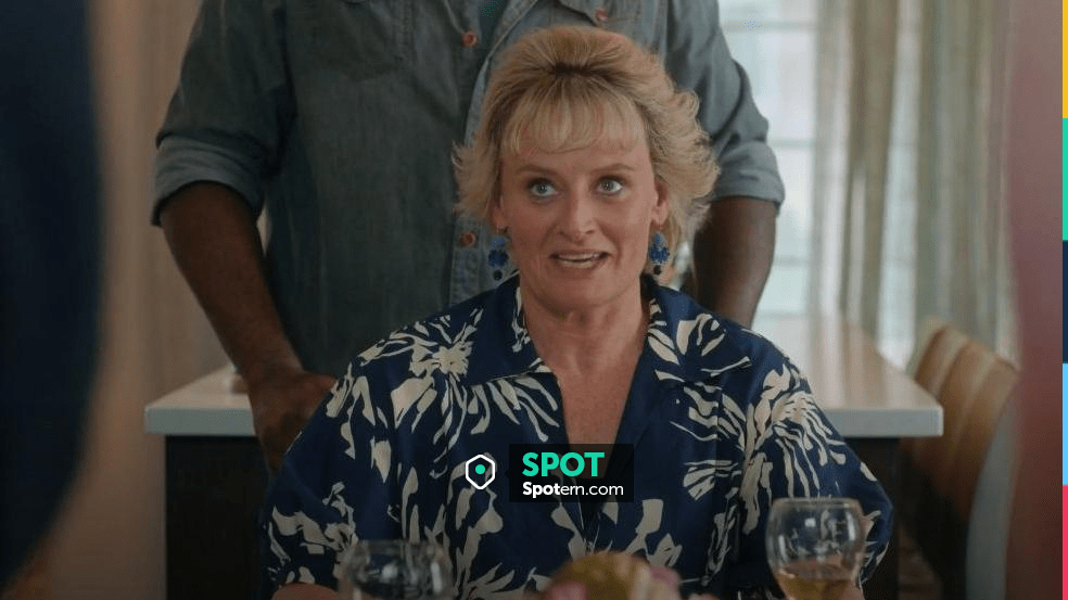 Zara Printed Blouse with Knot worn by Val Szalinsky (Sarah McVie) as ...