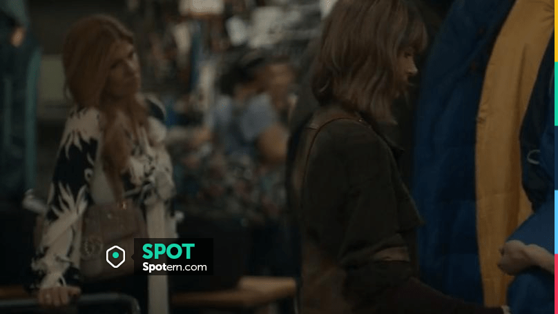 Gucci GG Marmont Quilted Leather Shoulder Bag worn by Dee Dee (Connie ...