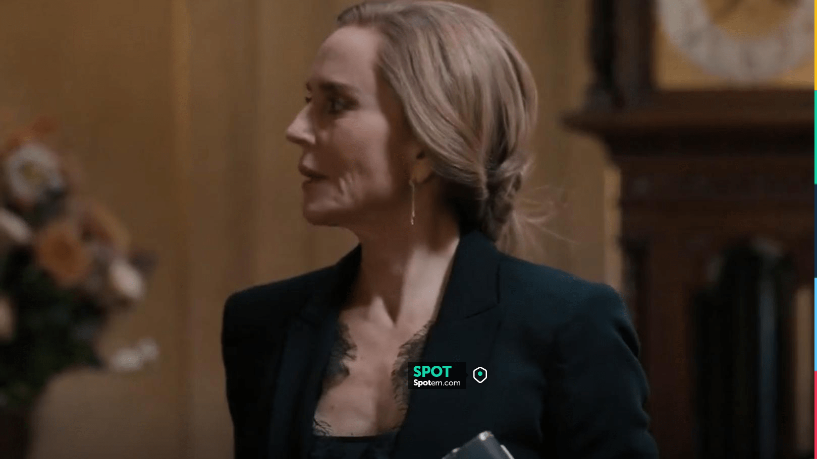 Alexander McQueen Blazer de encaje usado por Fran Nicoletti (Polly ...