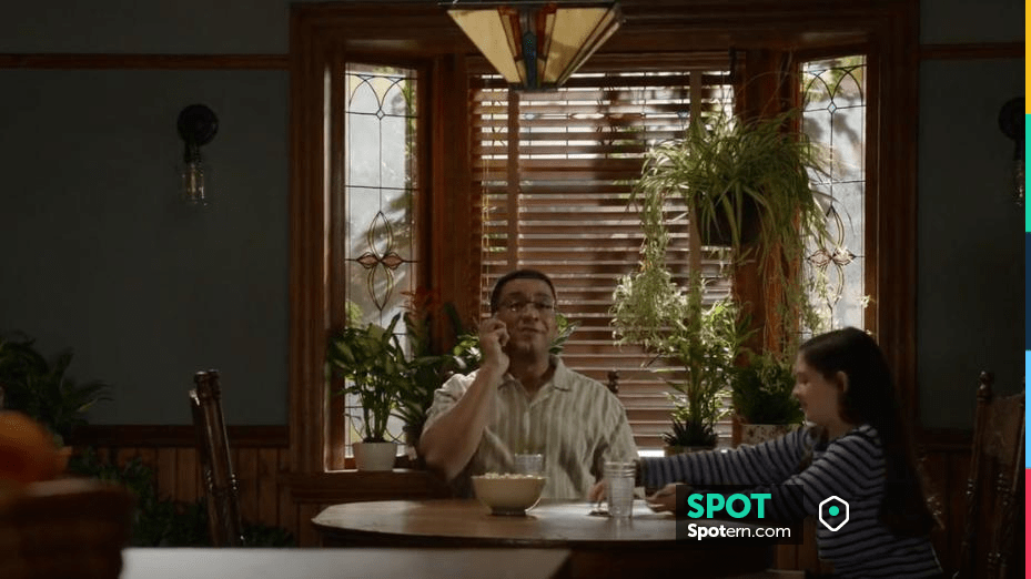 Zara Che­nille Knit Sweater worn by Agnes Keen (Sami Bray) as seen in ...