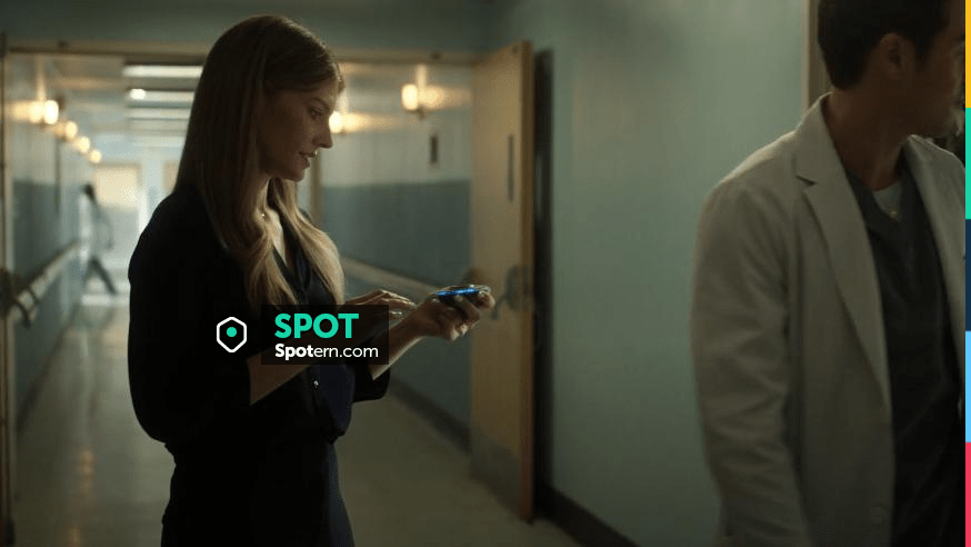 L'Agence Ryan 3/4 Sleeve Button Down Blouse worn by Addison Augustine ...