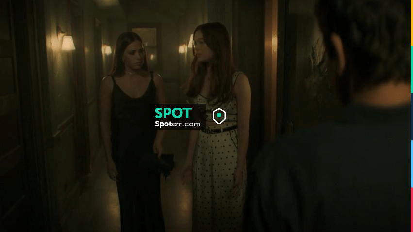 Mink Pink Ada Crop Top worn by Bennet Ayres (Grace Kaufman) as seen in ...