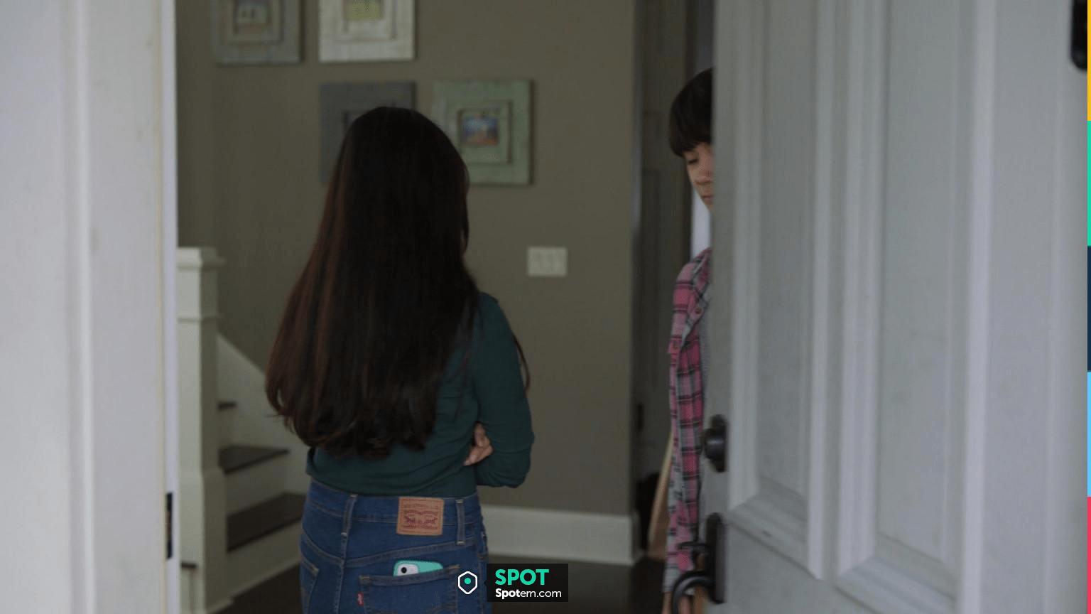 Levi’s Jeans worn by Annabella Didion (Dana Tasker) as seen in True Lies TV show wardrobe ...