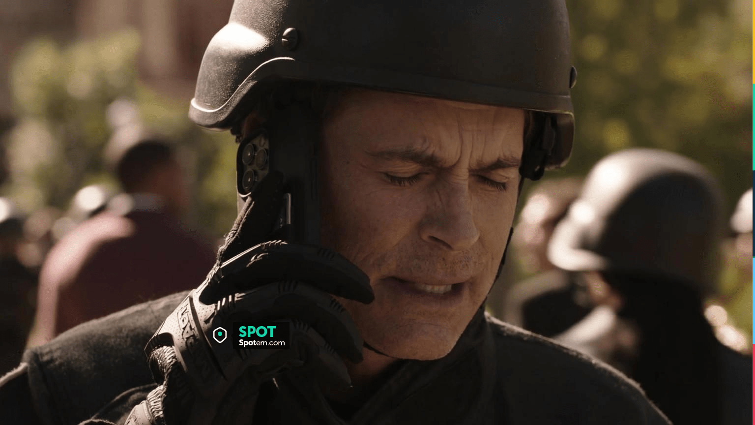 Mechanix M-Pact Covert Tactical Work Gloves worn by Owen Strand (Rob ...