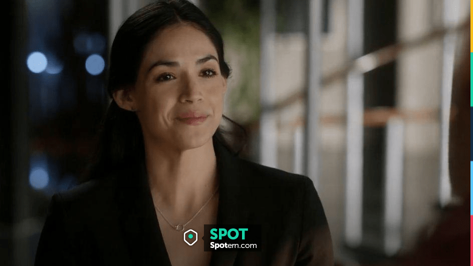 Nordstrom Infinity Link Short Necklace worn by Detective Serena Chavez (Ariana Guerra) as seen ...