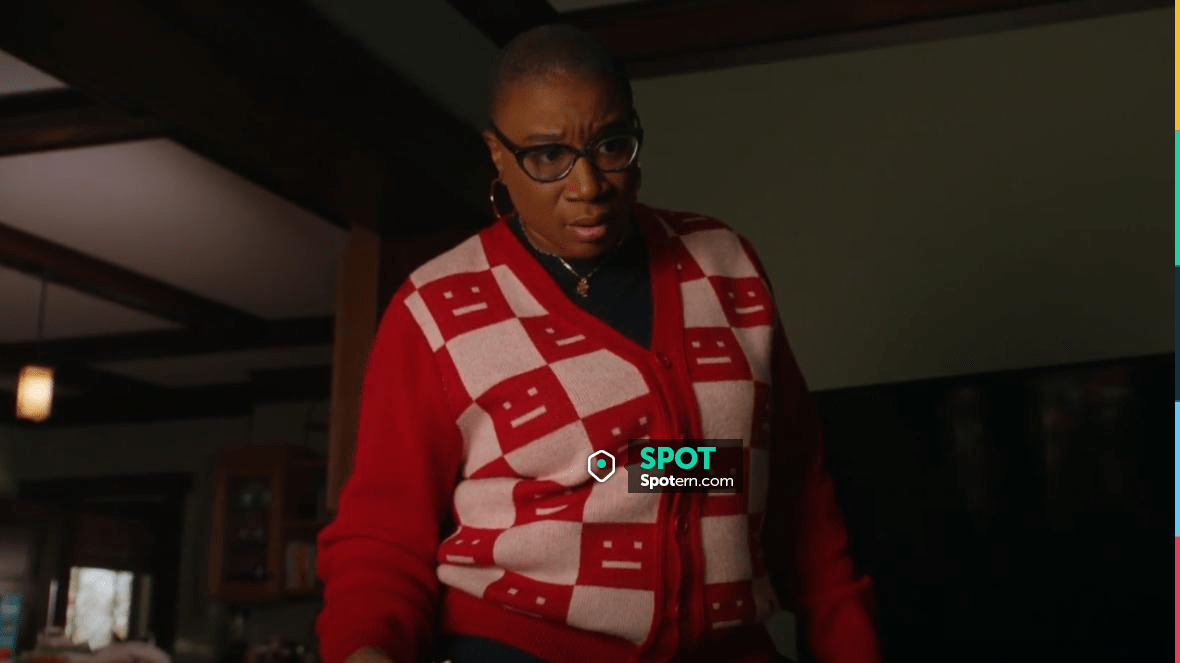 Acne Studios Checkerboard Cardigan porté par Henrietta 'Hen' Wilson ...