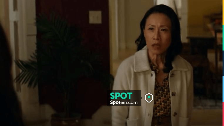 Club Monaco Boiled Cashmere Cardigan worn by Mei-Li Shen (Kheng Hua Tan ...