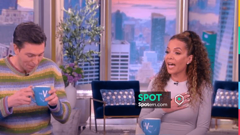 Alex Perry Presley Ruched Stretch-Jersey Midi Dress worn by Sunny ...