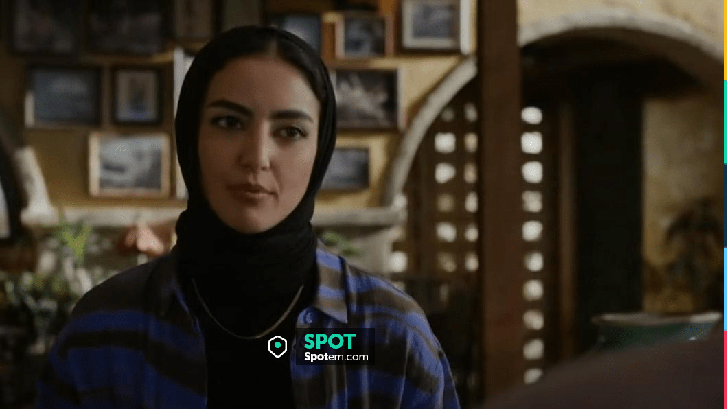 Kendra Scott Herringbone Chain Necklace In 18k Gold Vermeil worn by ...