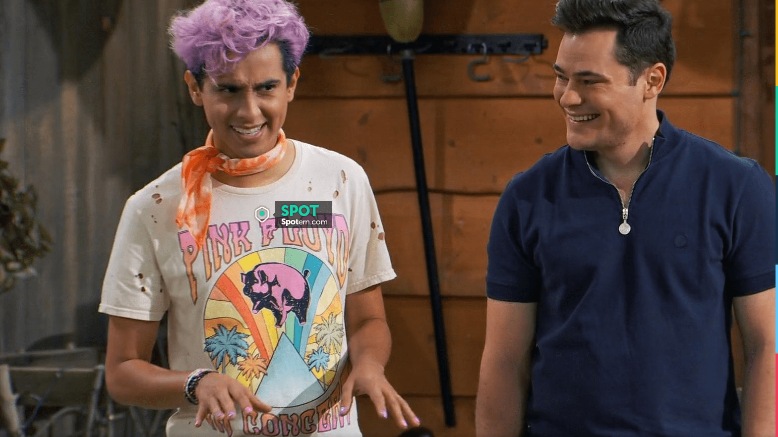 Forever 21 Pink Floyd Graphic Tee worn by Nicholas (Frankie A ...