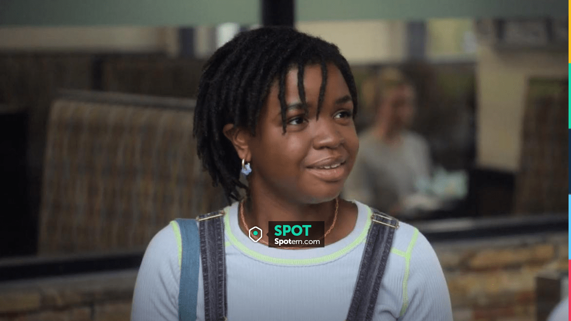 Madewell Foundation Paperclip Chain Necklace worn by Jena Diego ...