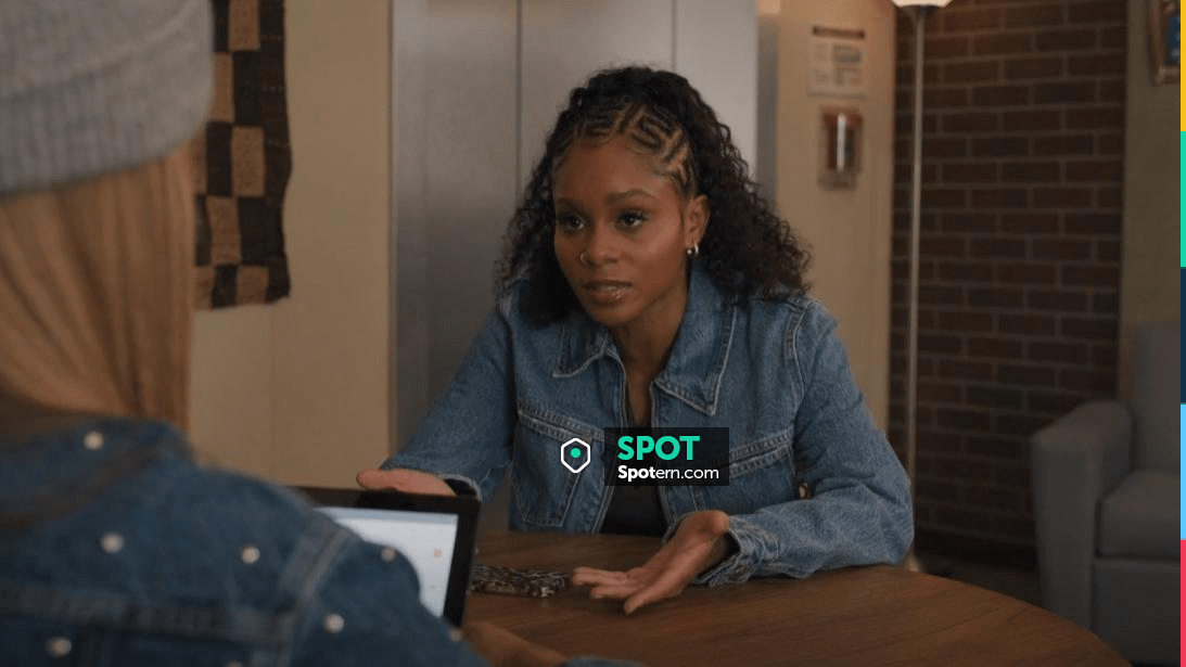 Zara Cropped Denim Jacket worn by Simone Hicks (Geffri Maya Hightower ...