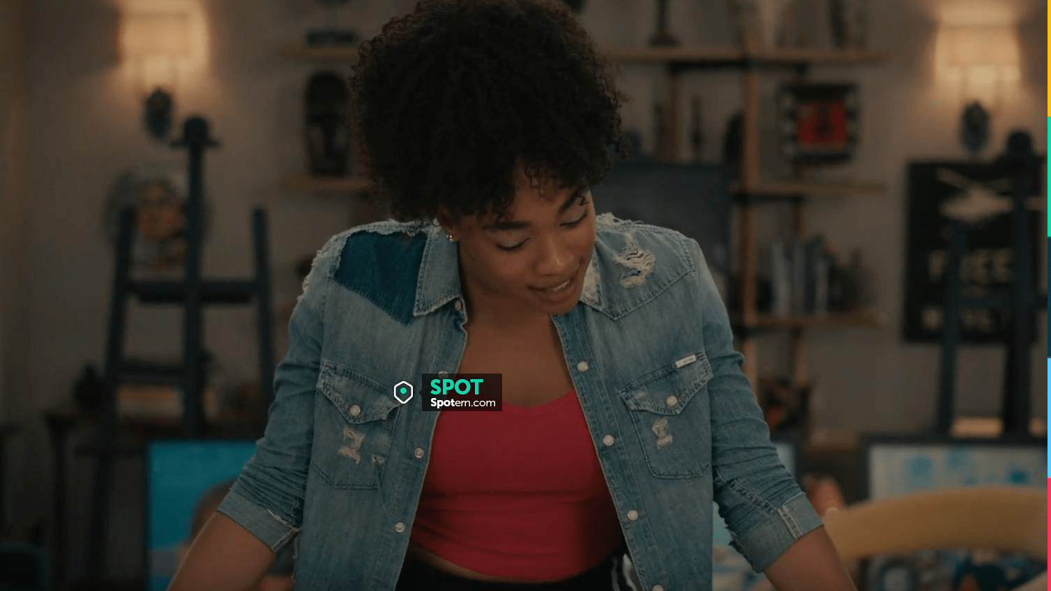 Mother Super Exes Crop Fray worn by Lisa (Simone Joy Jones) as seen in ...