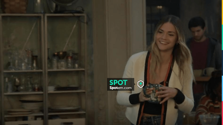 Re/done 60s Slim Fit Cardi­gan worn by Callie Adams Foster (Maia ...