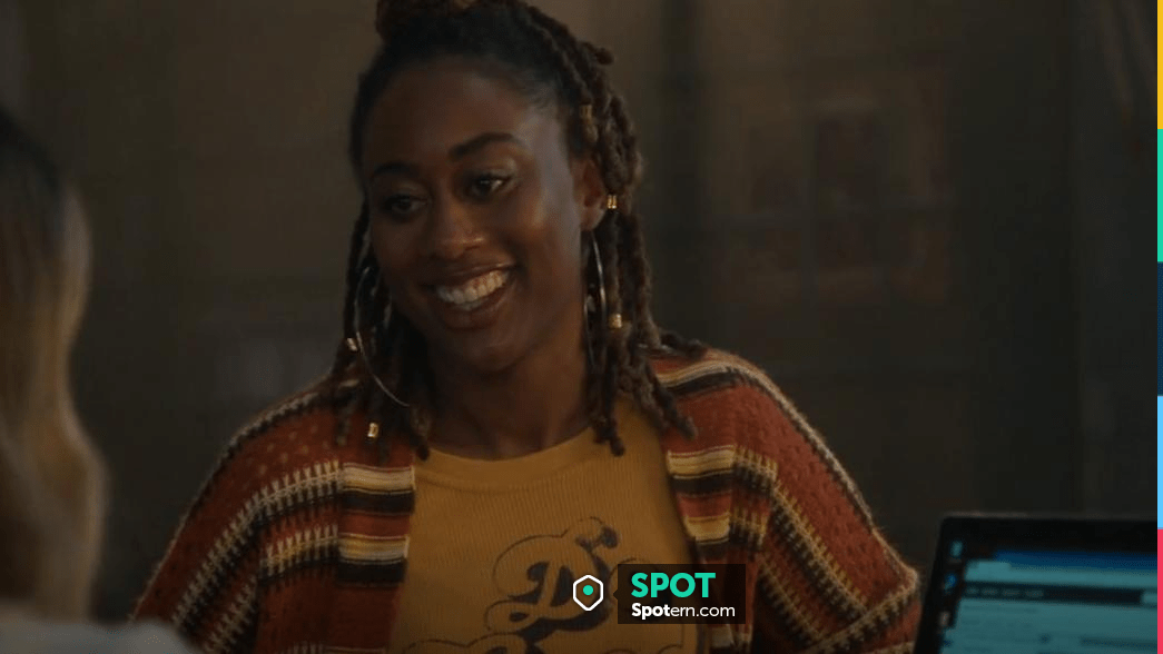 Anthropologie Do Good Graph­ic Tee worn by Malika Williams (Zuri Adele) as seen in Good Trouble ...