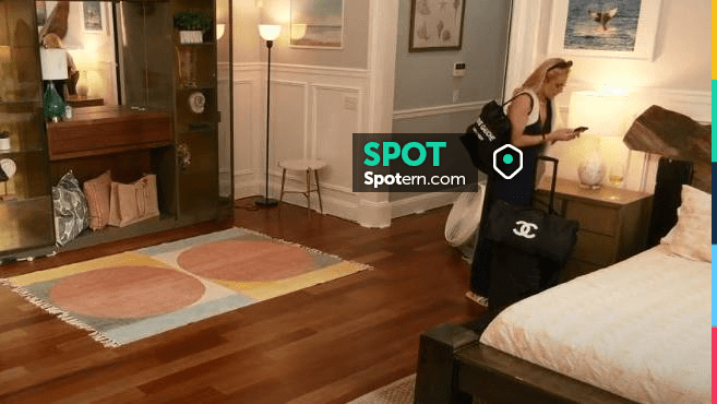 Saint Laurent Rive Gauche Tote Bag worn by Sam Feher as seen in Summer ...