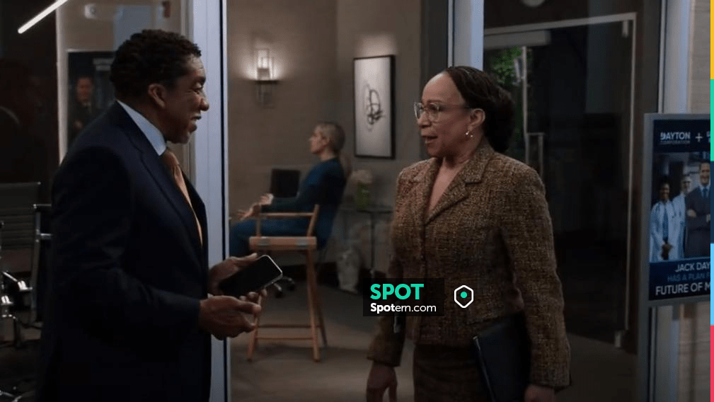 Rokit Vin­tage Style Jack­et worn by Sharon Goodwin (S. Epatha Merkerson) as seen in Chicago Med ...