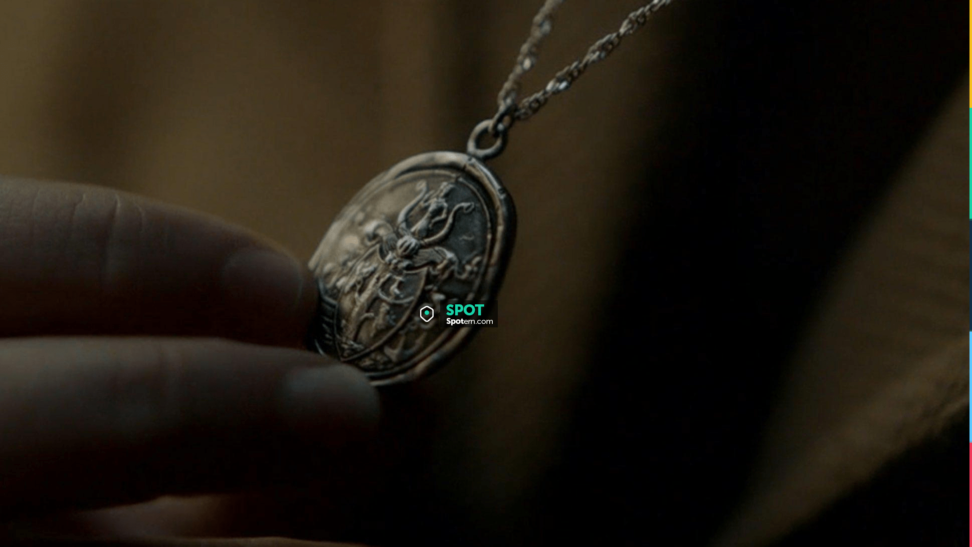 Necklace worn by Josie Saltzman (Kaylee Bryant) in Legacies TV series ...