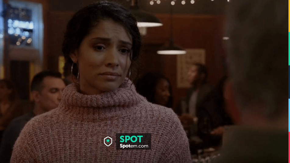 Point Marled Boxy Turtleneck worn by Stella Kidd (Miranda Rae Mayo) as ...