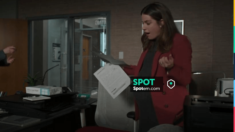 Theory Pi­az­za Wool-blend Jack­et In Red worn by Lea Dilallo (Paige ...