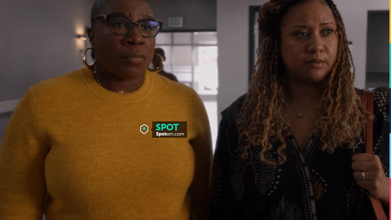 Scotch & Soda Soft Knit Mélange Crewneck Sweater worn by Henrietta 'Hen ...