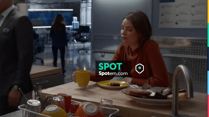 Veronica Beard Nelia Cashmere Sweater in Brick worn by Taylor Rentzel ...