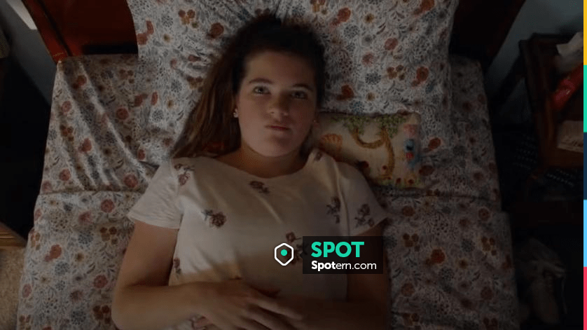 Abercrombie Rose Tie Tee worn by Missy Cooper (Raegan Revord) as seen ...