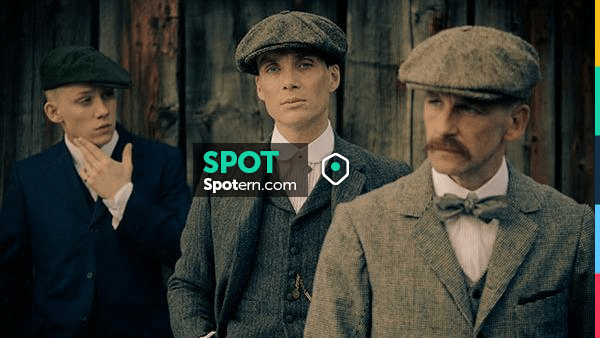 Le col anglais détachable porté par Thomas Shelby (Cillian Murphy) dans ...