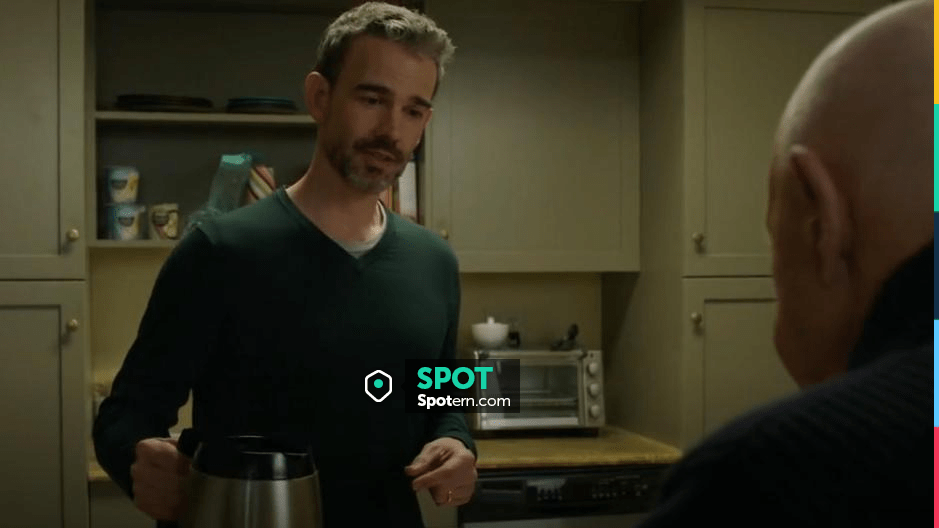 Mette V-Neck Cash­mere Sweater worn by Alex (Christopher Gorham) as ...