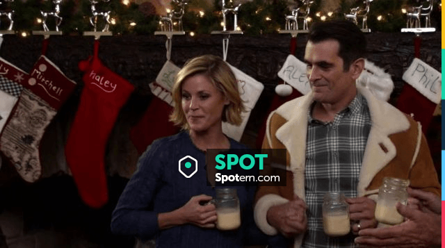 The top Rebecca Taylor Claire Dunphy (Julie Bowen) in Modern Family ...