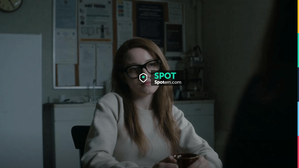 Celine Style 41426 worn by Anna Delvey (Julia Garner) as seen in ...