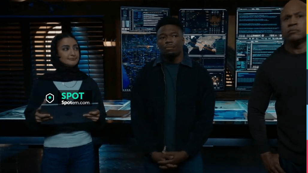 Bdg Valeria Cropped V-Neck Sweater worn by Special Agent Fatima Namazi ...