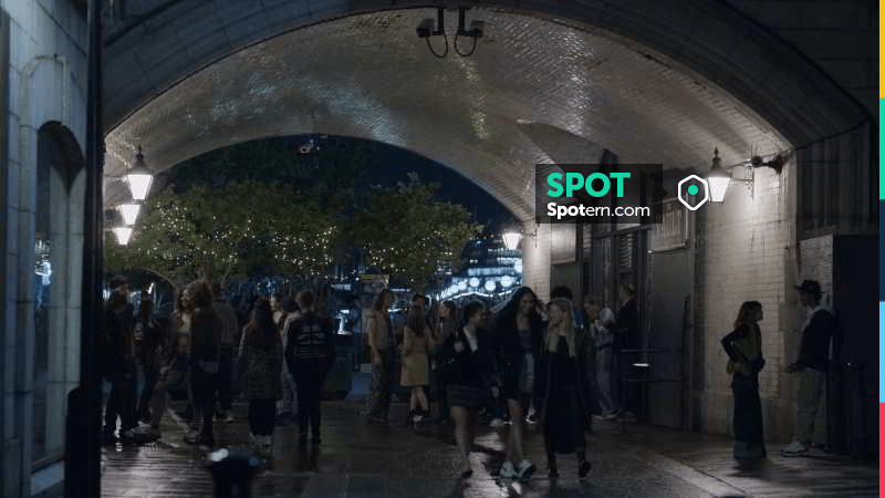 The Vault 1894 cocktail bar in Shad Thames in London visited by Cole ...