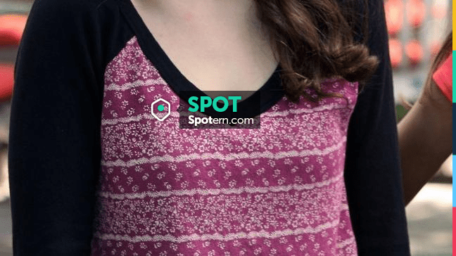 Purple Floral Top worn by Camille Roberts (Erin Sanders) in Big Time ...