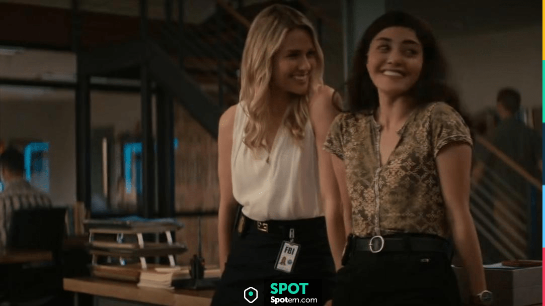 Vince Rib Stitch Pencil Jupe portée par Kate Whistler (Tori Anderson ...