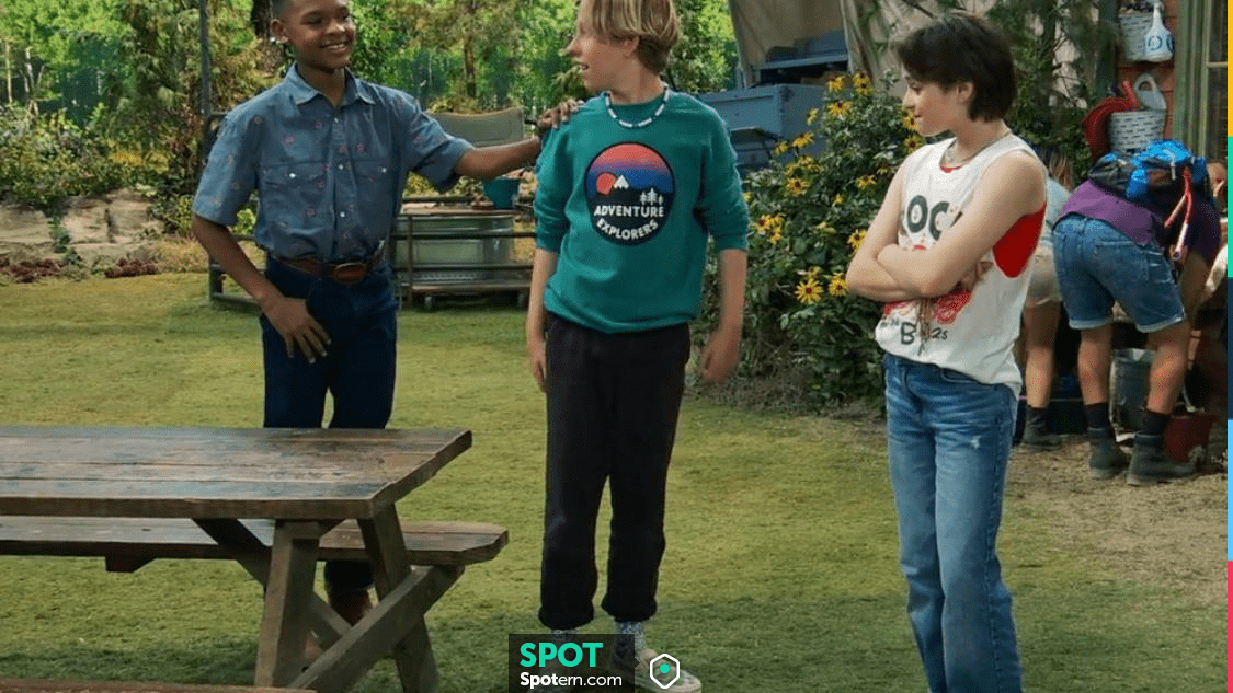 Vans Eco The­o­ry Slip-on Sneak­ers worn by Jake (Luke Busey) as seen ...