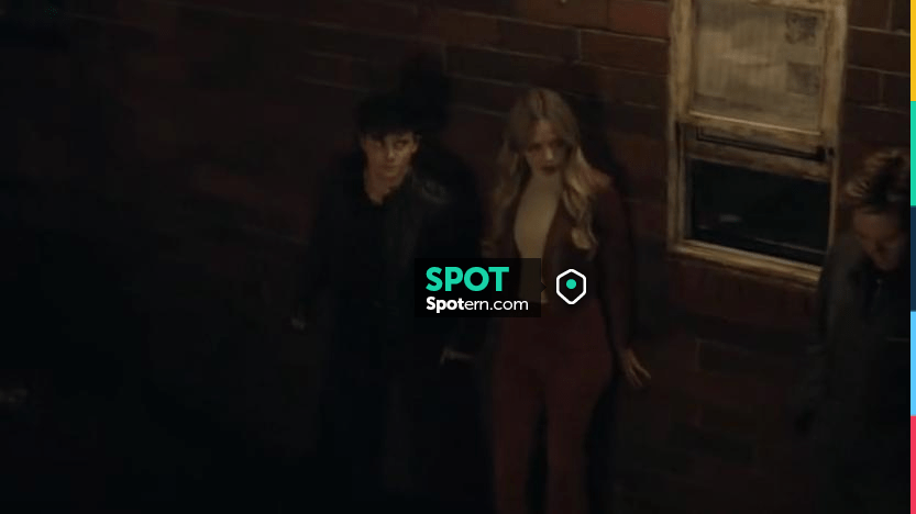 Allsaints Leather Elo­ra Cropped Bik­er Jacket worn by Stephanie Brown ...