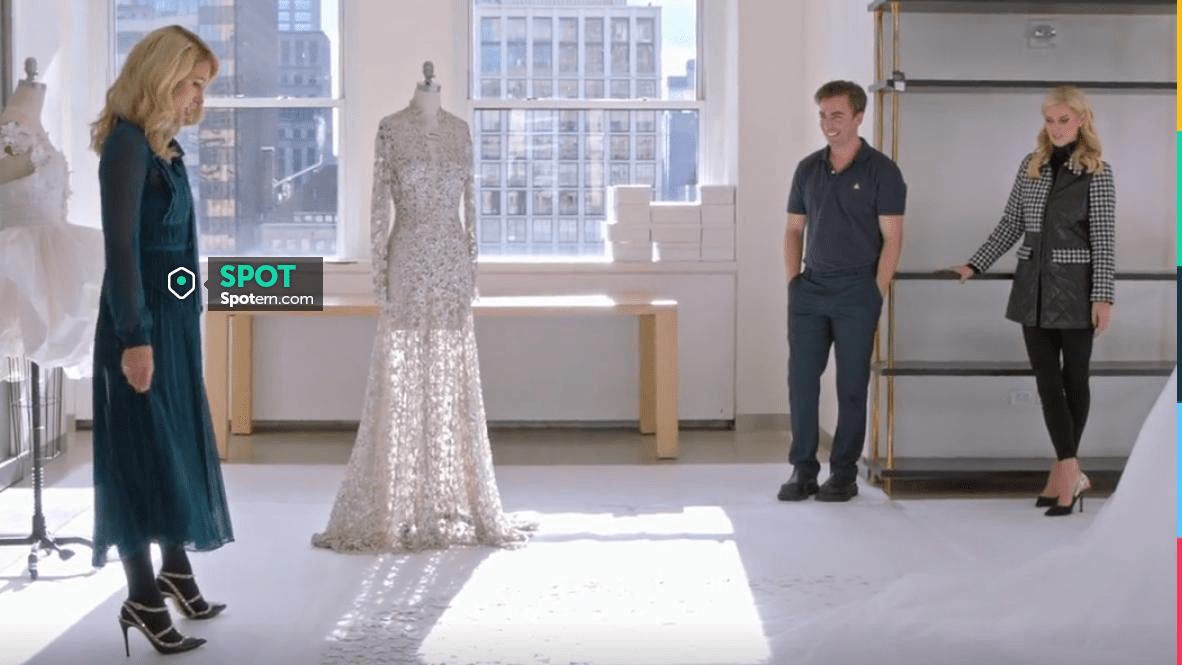 Self-Portrait Teal Chif­fon Scal­lop Mi­di Dress worn by Paris Hilton ...