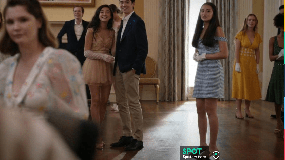 Steve Madden Lilah-R Rhinestones worn by Belly (Lola Tung) as seen in ...