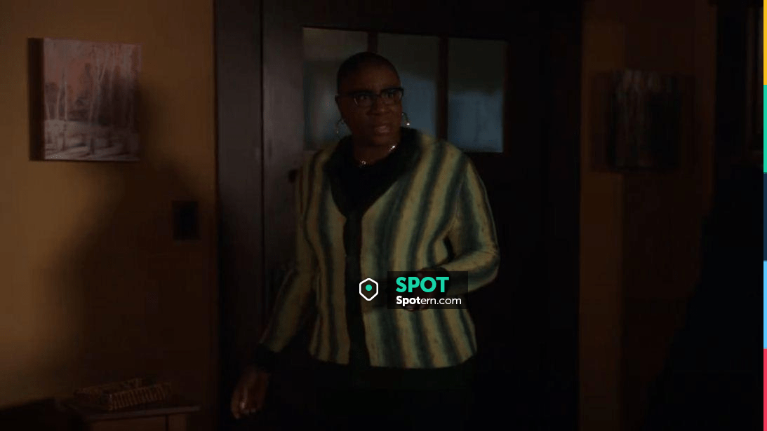 Topman Brushed Cardigan worn by Henrietta 'Hen' Wilson (Aisha Hinds) as ...