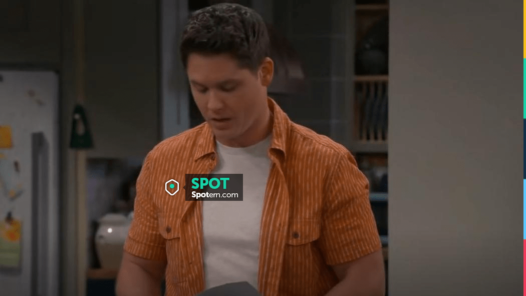 Frye And Co. Mens Short Sleeve Camp Shirt worn by Quinten (Matt Shively ...