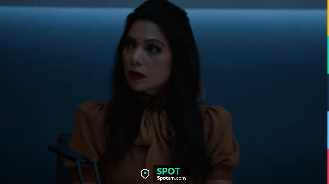 Alice + Olivia Chase Puff-Sleeve Top worn by Helen Tasker (Ginger ...