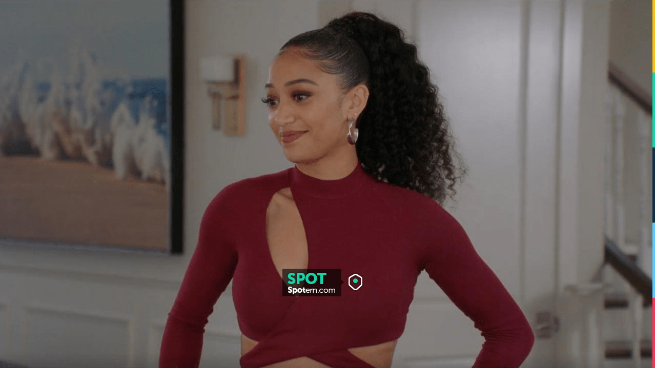 Alix NYC Dana Cropped Cutout Ribbed Stretch Modal Top worn by Olivia ...